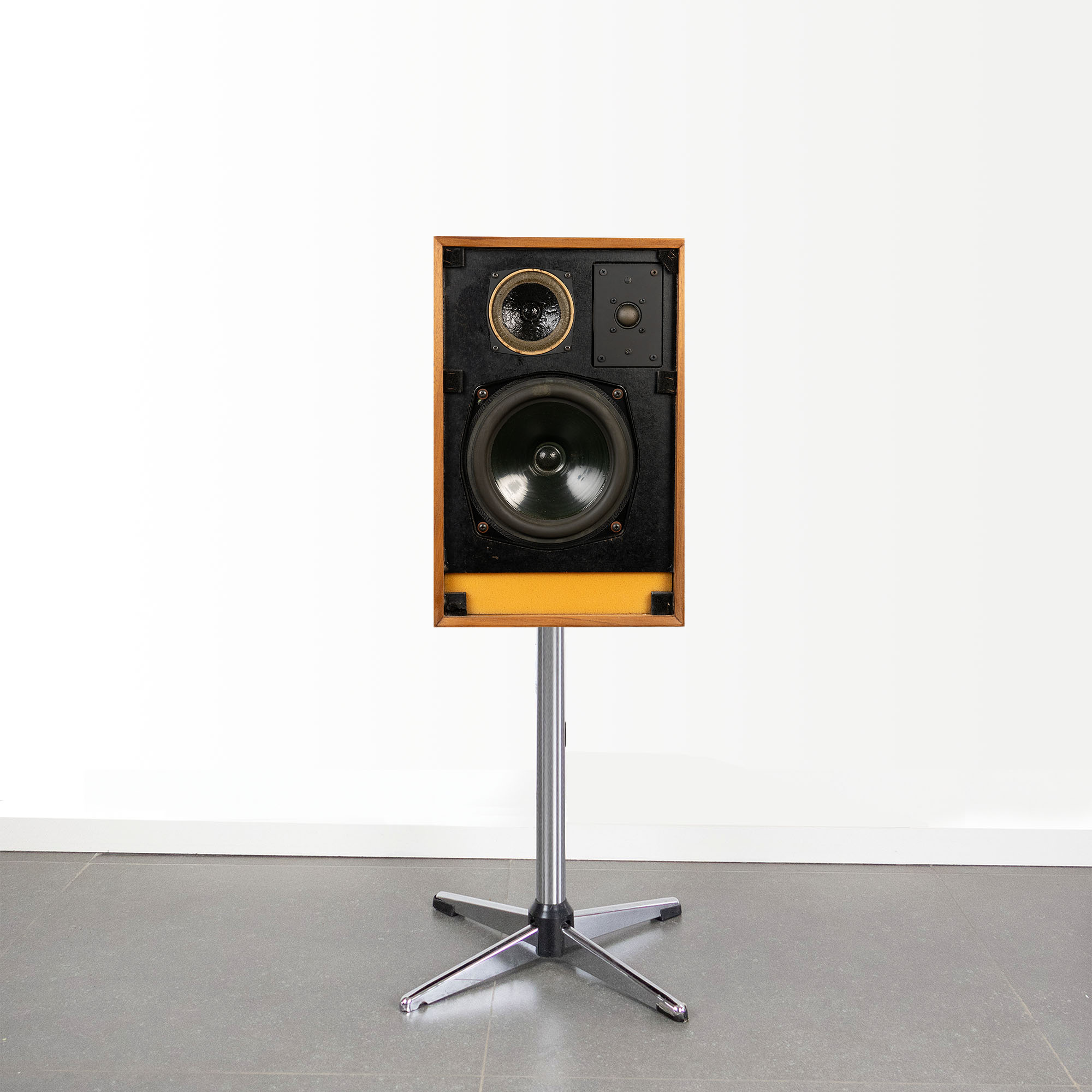 IMF Super Compact speakers | Vintage Note | vintage Hi-Fi in Belgium